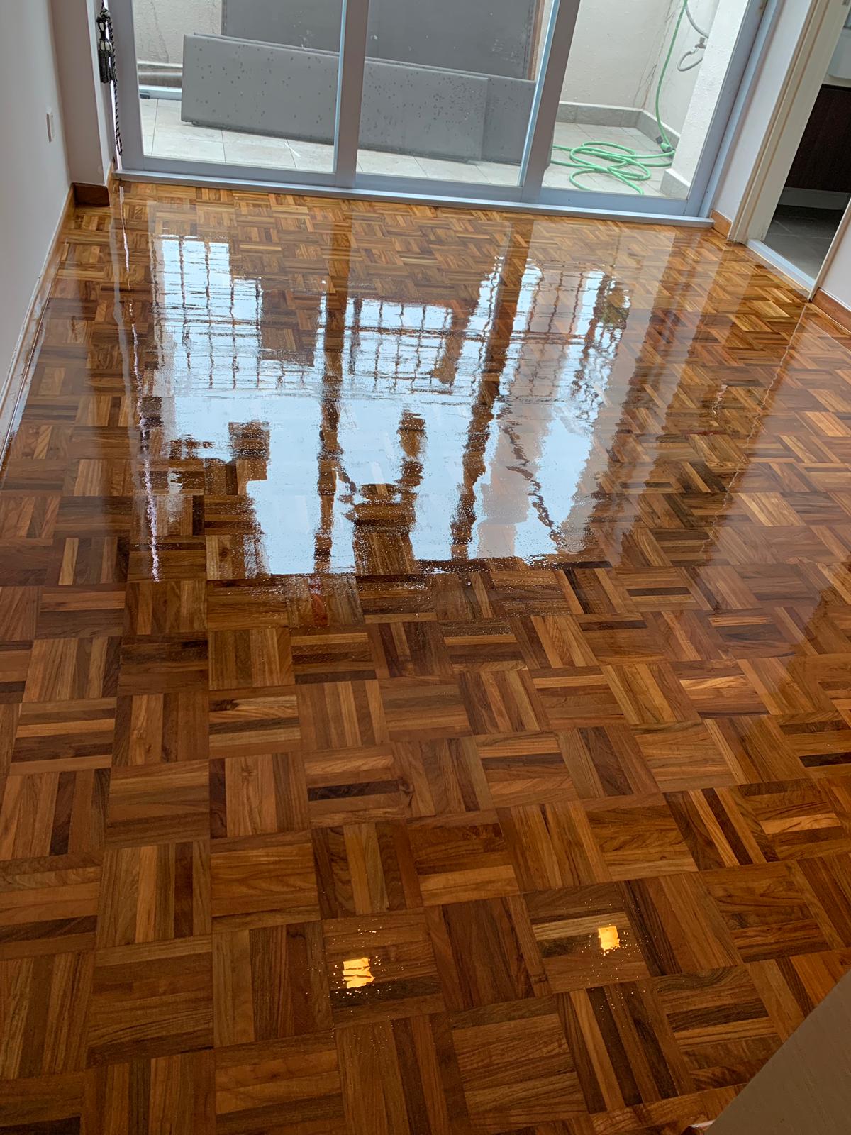 Flooring - Ezzogenics